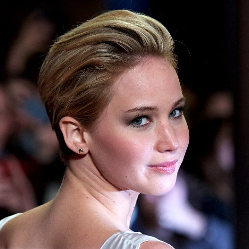 Jennifer Lawrences Hair At Catching Fire World Premiere Popsugar Beauty