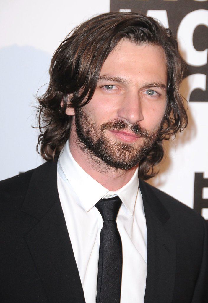 Michiel Huisman Hot Pictures Popsugar Celebrity