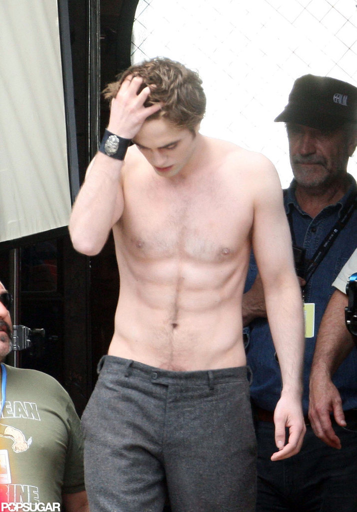 In May 2009, Robert Pattinson's abs were on display in Italy. | Robert ...